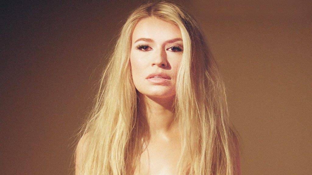 20 Essential Asa Songs That Capture Her Soulful Genius